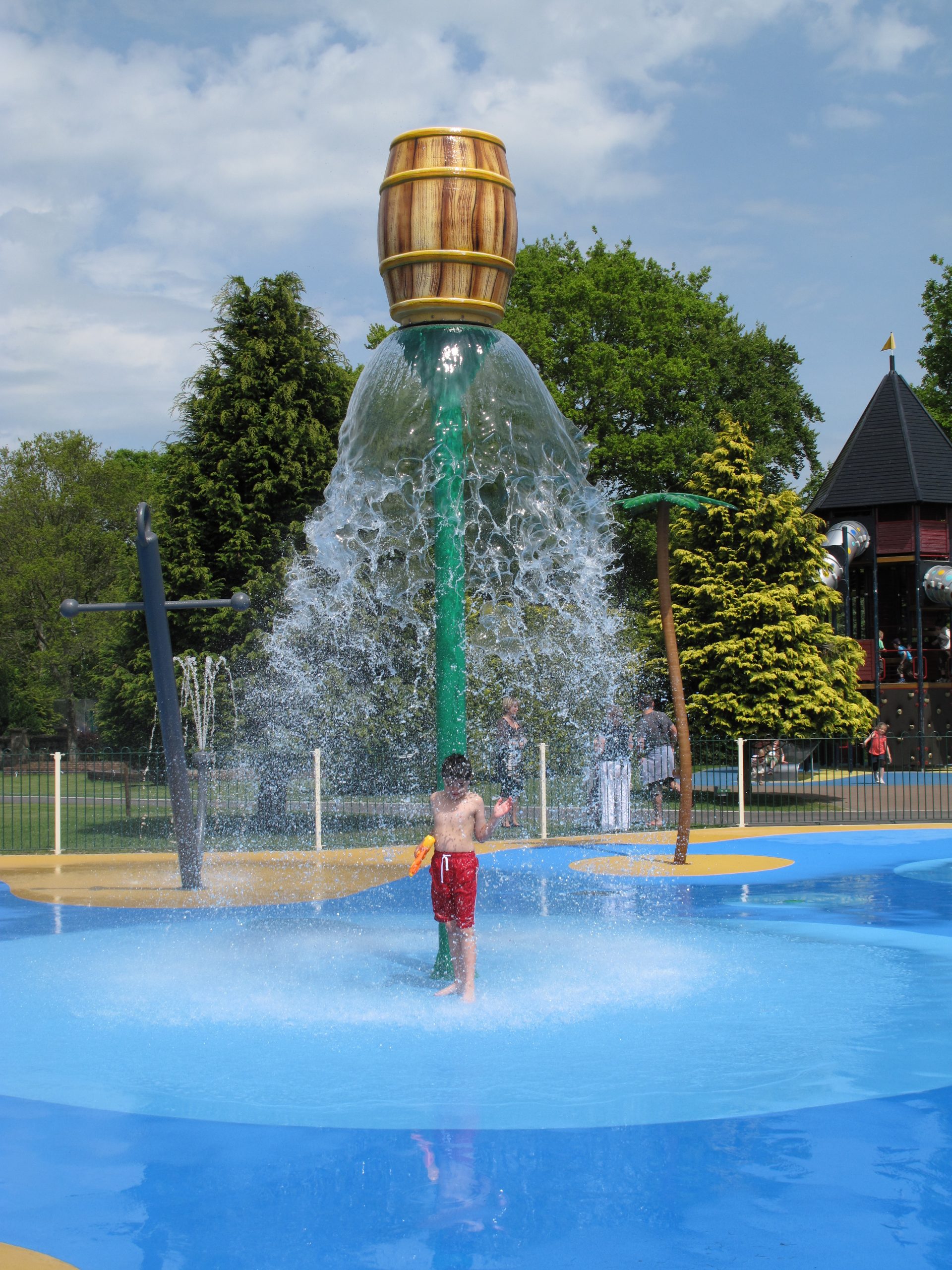 Why is September the perfect time to visit Paultons Park?